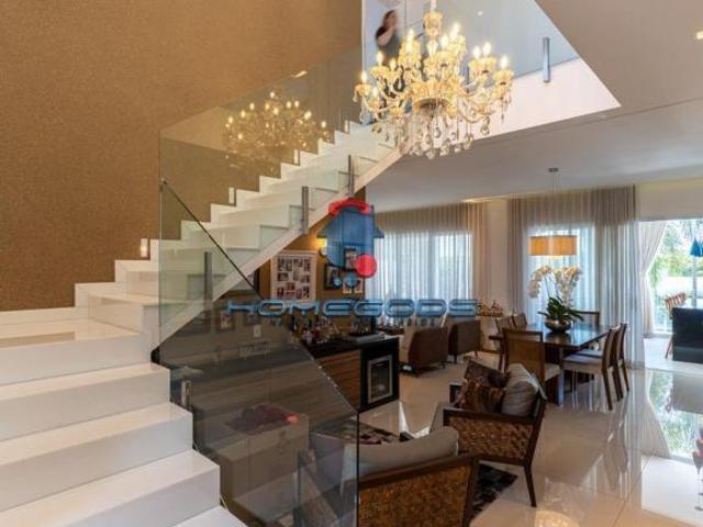 Sobrado à venda em Campinas, Loteamento Alphaville Campinas, com 4 suítes, com 385 m²