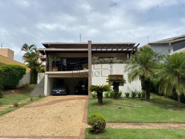 Sobrado à venda em Campinas, Loteamento Alphaville Campinas, com 3 suítes, com 318 m²