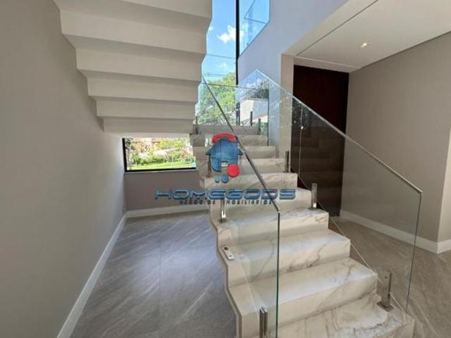 Sobrado à venda em Campinas, Loteamento Alphaville Campinas, com 3 suítes, com 497.7 m²