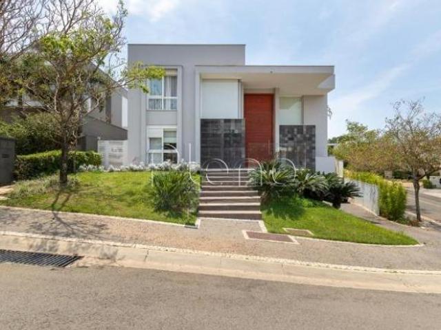 Sobrado à venda em Campinas, Loteamento Mont Blanc Residence, com 3 suítes, com