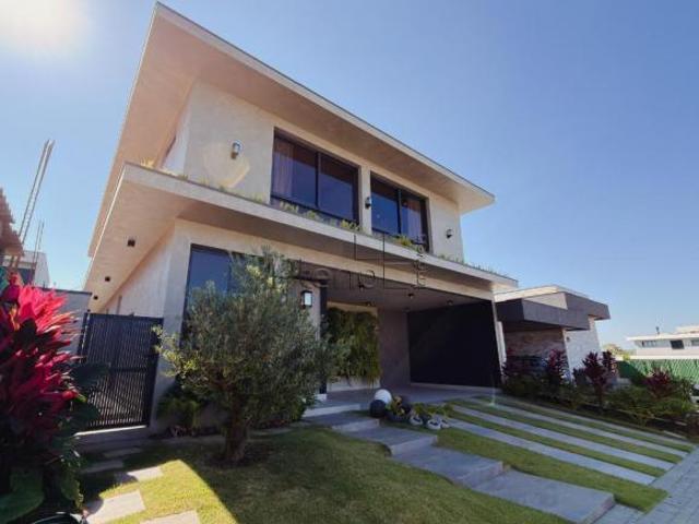 Sobrado à venda em Campinas, Loteamento Residencial Arborais, com 4 suítes, com