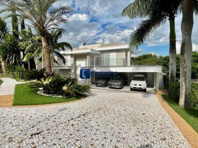 Sobrado à venda em Campinas, Loteamento Residencial Jaguari, com 4 suítes