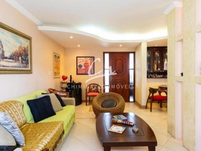 Sobrado à venda em Campinas, Nova Campinas, com 3 suítes, com 247.5 m²