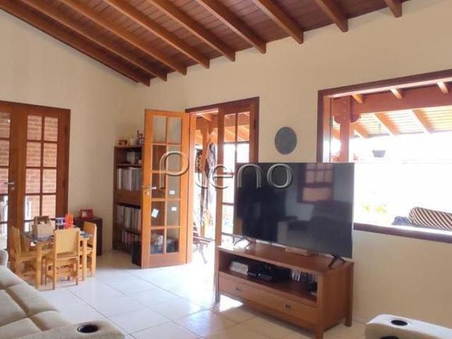 Sobrado à venda em Campinas, Nova Campinas, com 4 quartos, com 260 m²