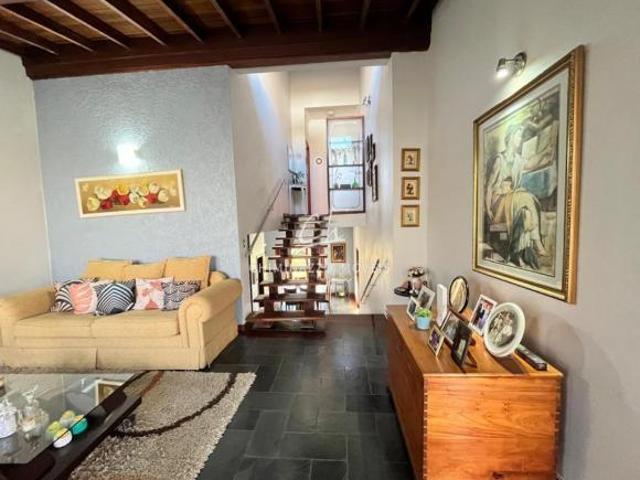 Sobrado à venda em Campinas, San Conrado Sousas, com 3 quartos, com 350.94 m²