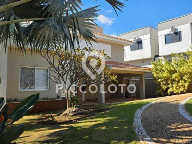 Sobrado à venda em Campinas, Swiss Park, com 3 suítes, com 260.72 m², Condomínio Swiss Park Biel