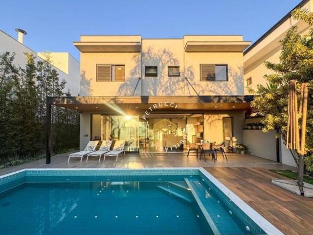 SOBRADO À VENDA EM CAMPINAS, SWISS PARK, COM 3 SUÍTES, COM 269,15 M²