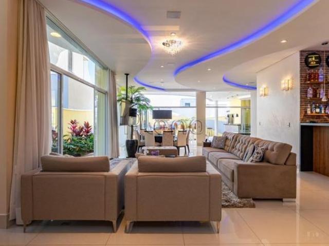 Sobrado à venda em Campinas, Swiss Park, com 3 suítes, com 273 m²