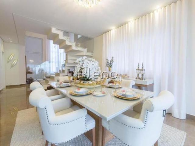 Sobrado à venda em Campinas, Swiss Park, com 3 suítes, com 280 m²