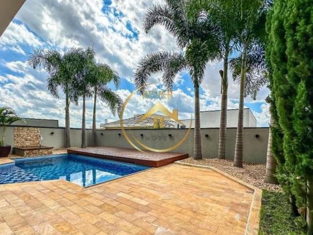 Sobrado à venda em Campinas, Swiss Park, com 3 suítes, com 347 m², Swiss Park Baden
