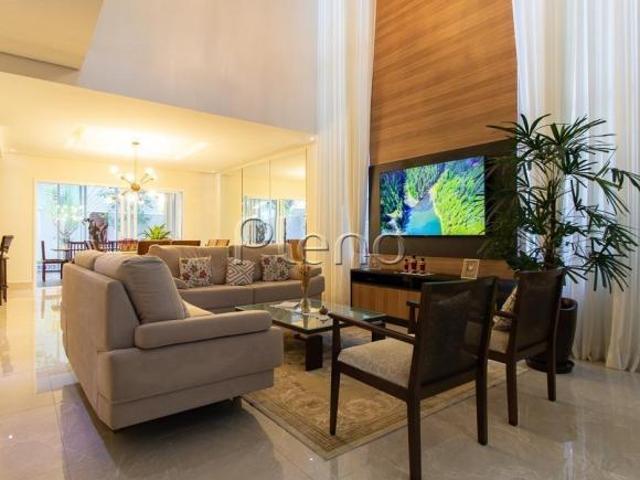 Sobrado à venda em Campinas, Swiss Park, com 3 suítes, com 300 m², Residencial Luzern