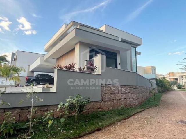 Sobrado à venda em Campinas, Swiss Park, com 3 suítes, com 305 m²