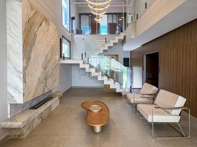 Sobrado à venda em Campinas, Swiss Park, com 3 suítes, com 324.57 m²
