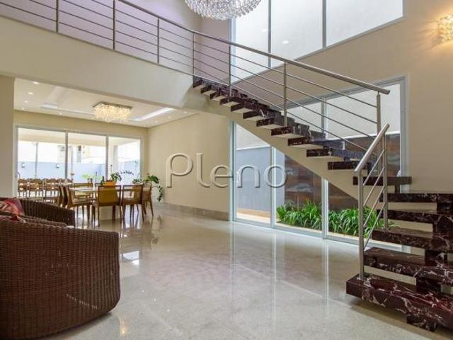 Sobrado à venda em Campinas, Swiss Park, com 3 suítes, com 330 m², St. Moritz 5