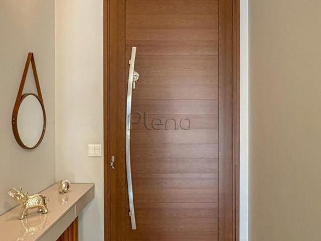 Sobrado à venda em Campinas, Swiss Park, com 3 suítes, com 334.11 m²