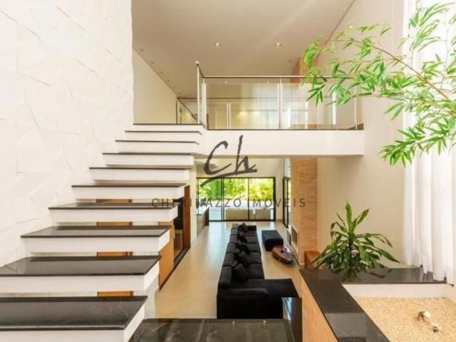 Sobrado à venda em Campinas, Swiss Park, com 3 suítes, com 338 m², Swiss Park Basel