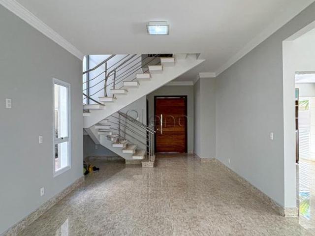 Sobrado à venda em Campinas, Swiss Park, com 4 quartos, com 266 m²