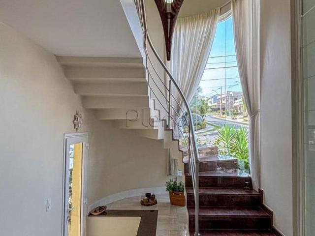 Sobrado à venda em Campinas, Swiss Park, com 4 suítes, com 367 m²