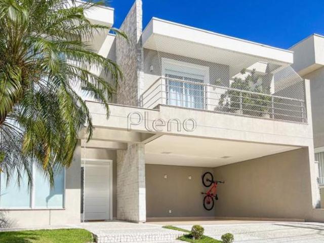 Sobrado à venda em Campinas, Swiss Park, com 4 suítes, com 320 m²