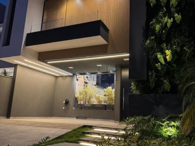 Sobrado à venda em Campinas, Swiss Park, com 4 suítes, com 335 m²