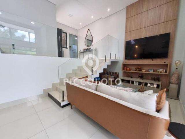 Sobrado à venda em Campinas, Parque Rural Fazenda Santa Cândida, com 3 suítes, com 235.75 m²