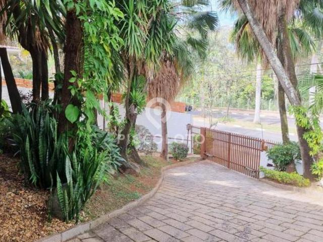 Sobrado à venda em Campinas, Parque Taquaral, com 4 quartos, com 375.55 m²