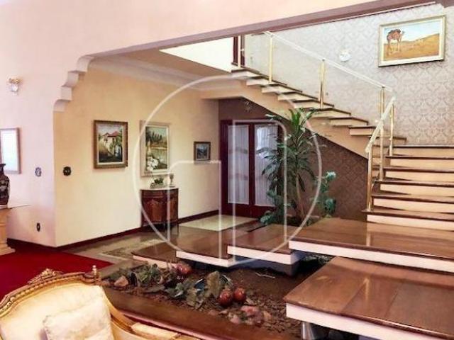 Sobrado à venda em Campinas, Parque Taquaral, com 4 suítes, com 772.85 m²