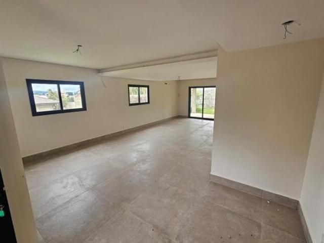 Sobrado à venda em Campinas, Parque Taquaral, com 3 suítes, com 182 m²