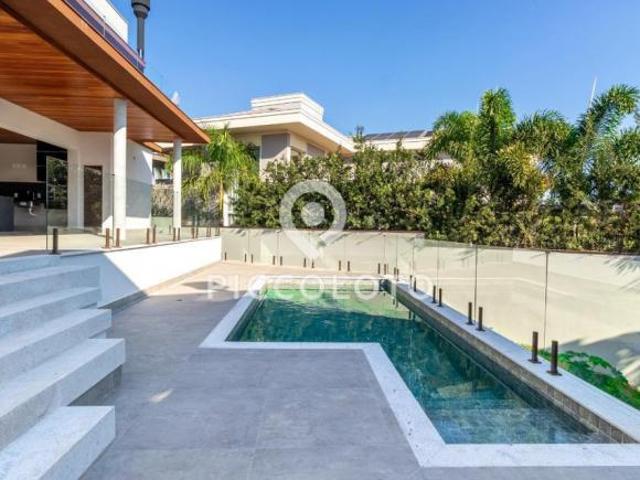 Sobrado à venda em Campinas, Residencial Jatibela, com 4 suítes, com 642.55 m², Residencial Jatibela