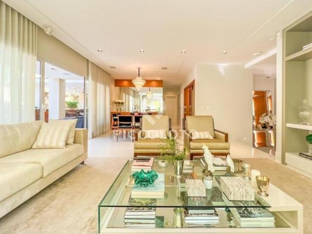 Sobrado à venda em Campinas, Residencial Parque das Araucárias, com 5 suítes, com 460 m²