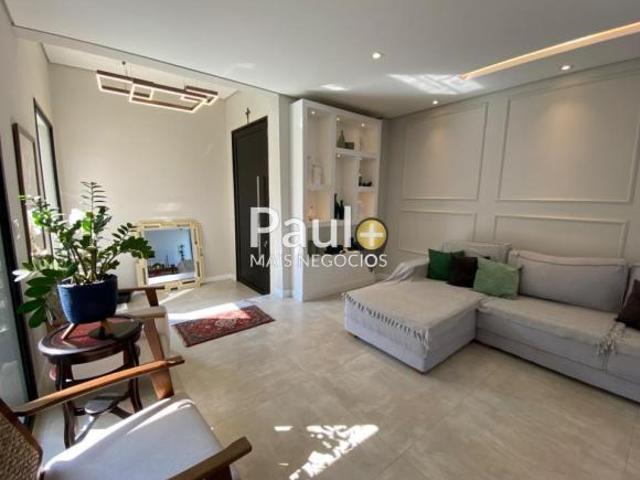 Sobrado à venda em Campinas, Residencial Parque dos Alecrins I, com 3 suítes, com 394 m²