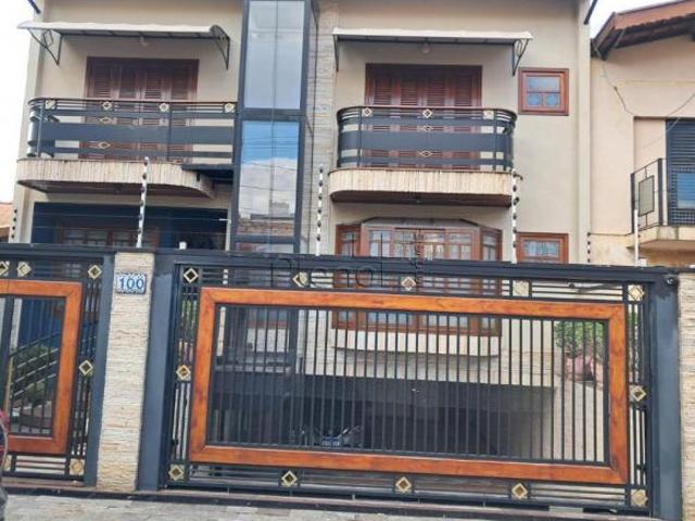 Sobrado à venda em Campinas, Taquaral, com 4 suítes, com 422.62 m²