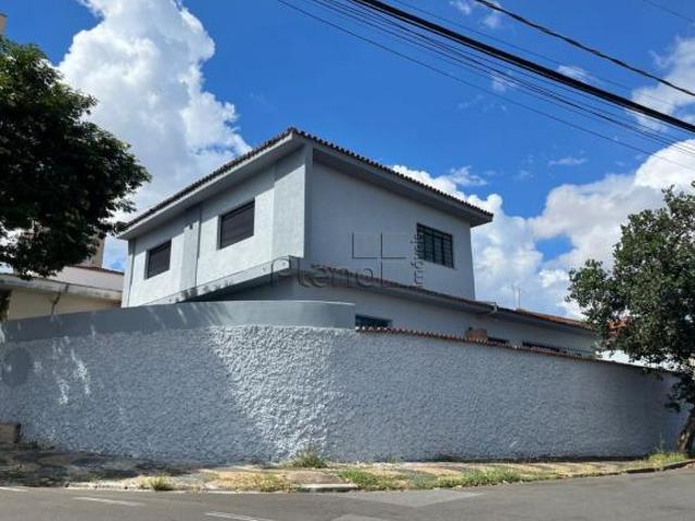 Sobrado à venda em Campinas, Vila João Jorge, com 4 quartos, com 234.5 m²