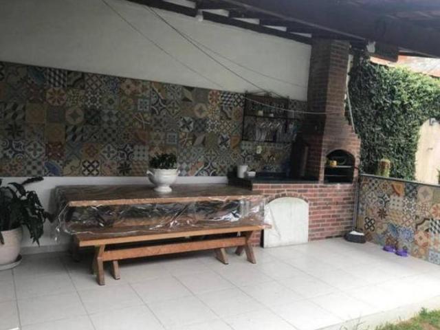 Sobrado a venda em Caninha da Roça, Rio das Pedras SP
