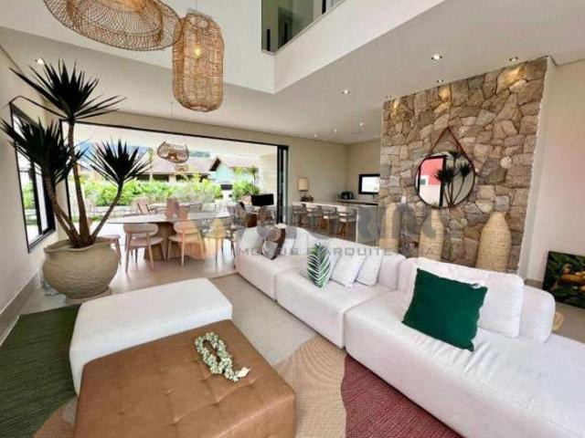 Sobrado à venda em Caraguatatuba, Costa Nova, com 5 quartos, 340,00m²