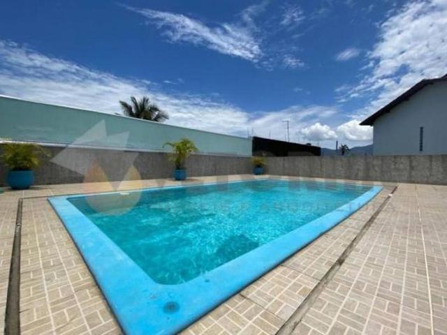 Sobrado à venda em Caraguatatuba, Jardim Brasil, com 4 quartos, 315m²