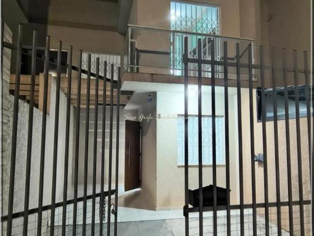 Sobrado à venda em Curitiba – Bairro Sítio Cercado