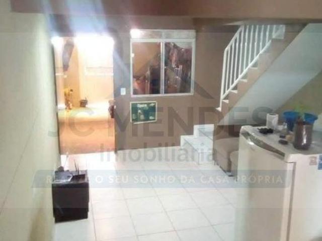 SOBRADO À VENDA EM CURITIBA – SANTA CÂNDIDA