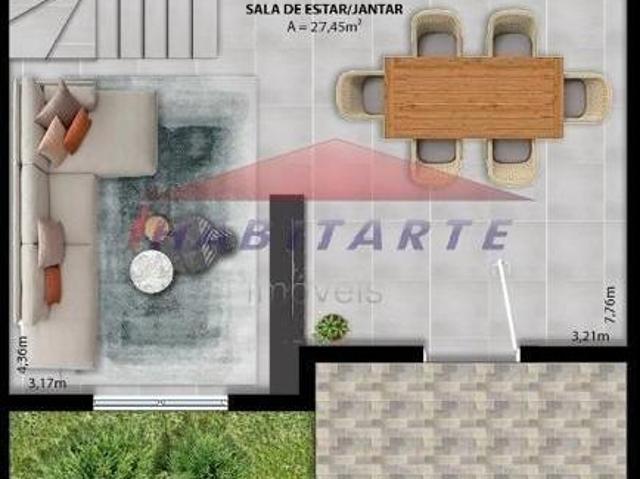 Sobrado à venda em Curitiba PR, bairro Guaíra: 3 quartos, 1 suíte, 2 salas, 2 vagas de garagem
