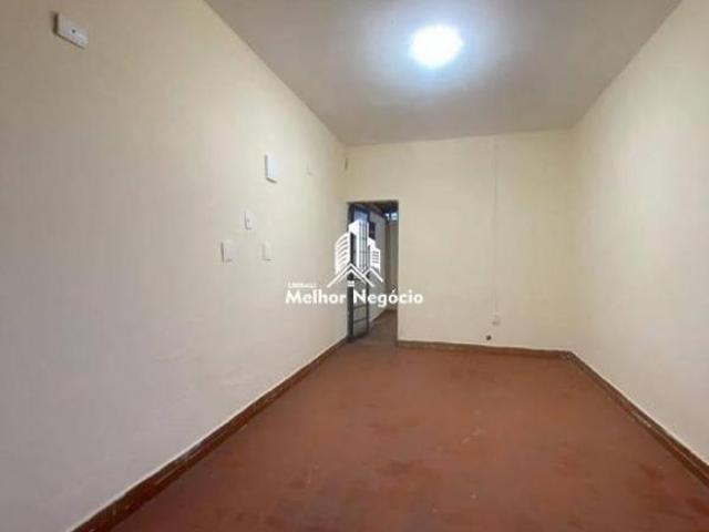 Sobrado à venda em Americana, Vila Cordenonsi, com 3 quartos, com 119 m²