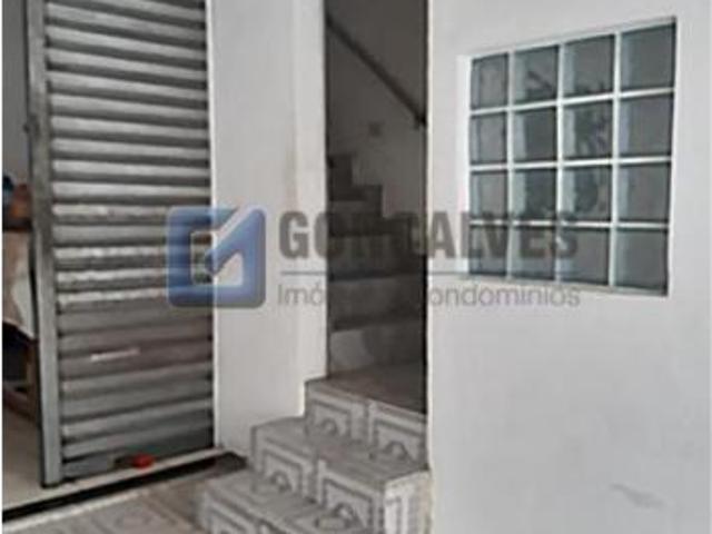 Sobrado à venda em Alvarenga, SBC 4 quartos, 2 vagas, 348 m²