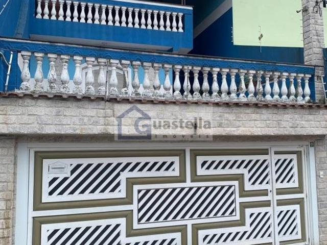 Sobrado à Venda em Alves Dias, SBC: 2 Dorms, 1 Suíte, 125m²