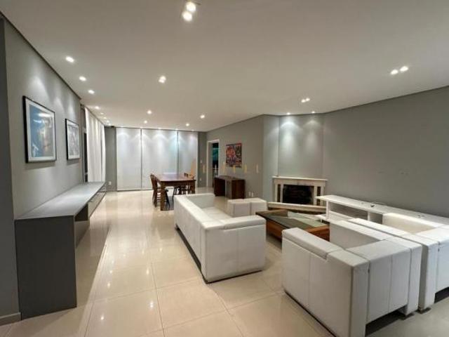 Sobrado à venda em Araçoiaba da Serra, Condomínio Lago Azul, com 4 suítes, com 459 m²