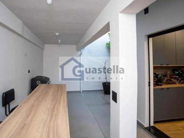 Sobrado à Venda em Assunção, SBC: 155m², 2 Dorms, 2 Banheiros
