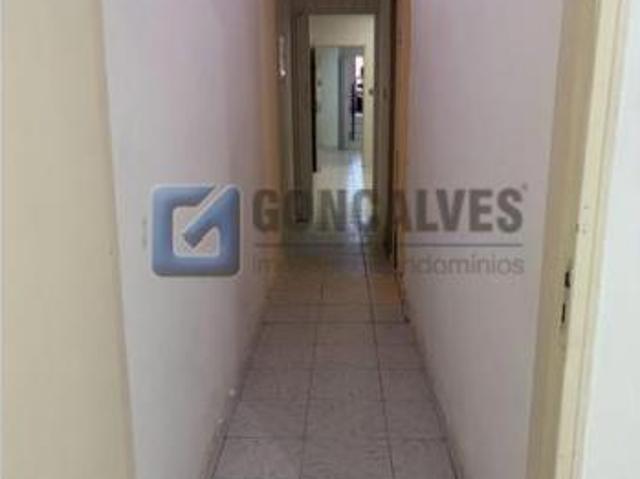 Sobrado à venda em Assunção, SBC – 214 m², 2 vagas, 2 quartos