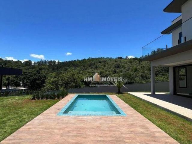Sobrado à venda em Atibaia/SP