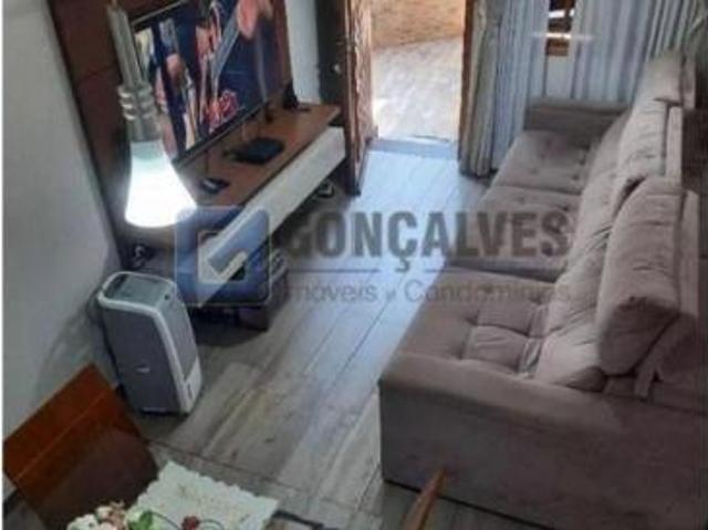 Sobrado à venda em Baeta Neves, São Bernardo do Campo – 2 quartos, 2 vagas, espaço gourmet