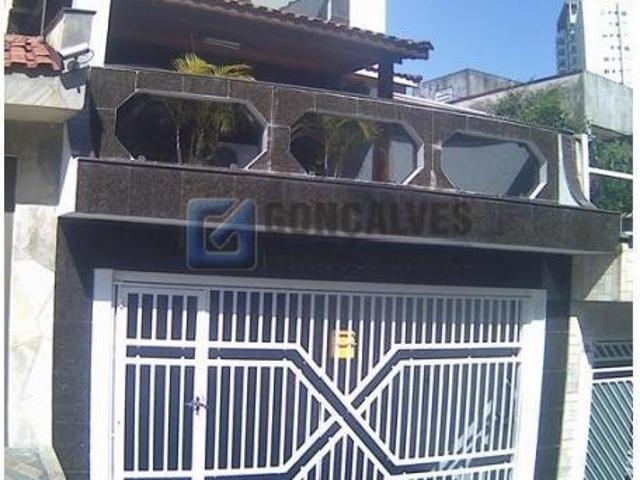 Sobrado à venda em Baeta Neves, São Bernardo do Campo – 3 quartos, 1 suíte, 2 vagas