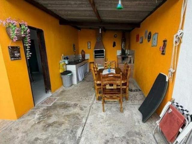 Sobrado à venda em Balneário Leão Marinho Ilha Comprida SP