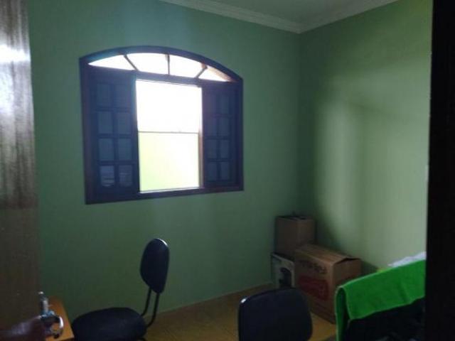 Sobrado à venda em Barueri, Vila São Silvestre, com 4 quartos, com 300 m², Não E